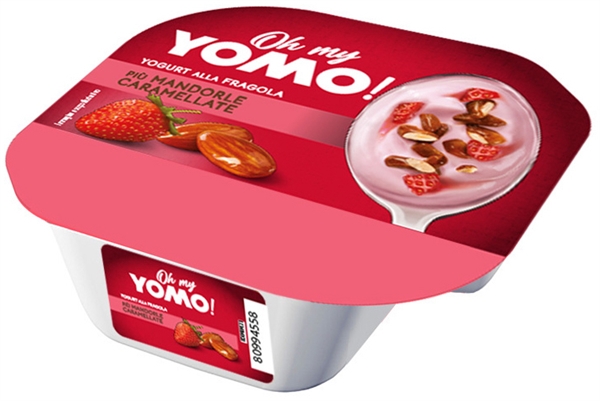 Test e Recensione YOMO YOGURT ALLA FRAGOLA PIÙ MANDORLE CARAMELLATE ...